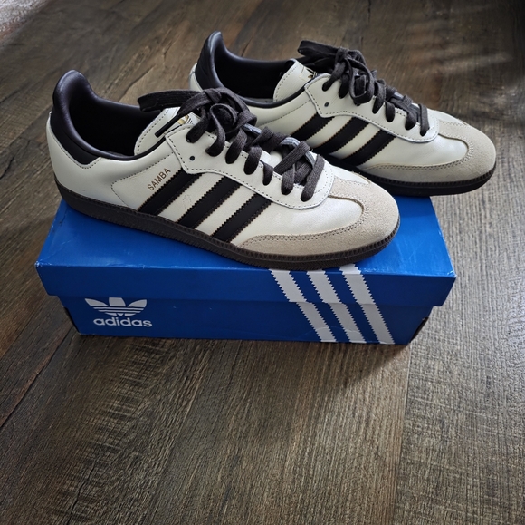 adidas | Shoes | Adidas Samba Sneakers Classic Style Cream White And ...